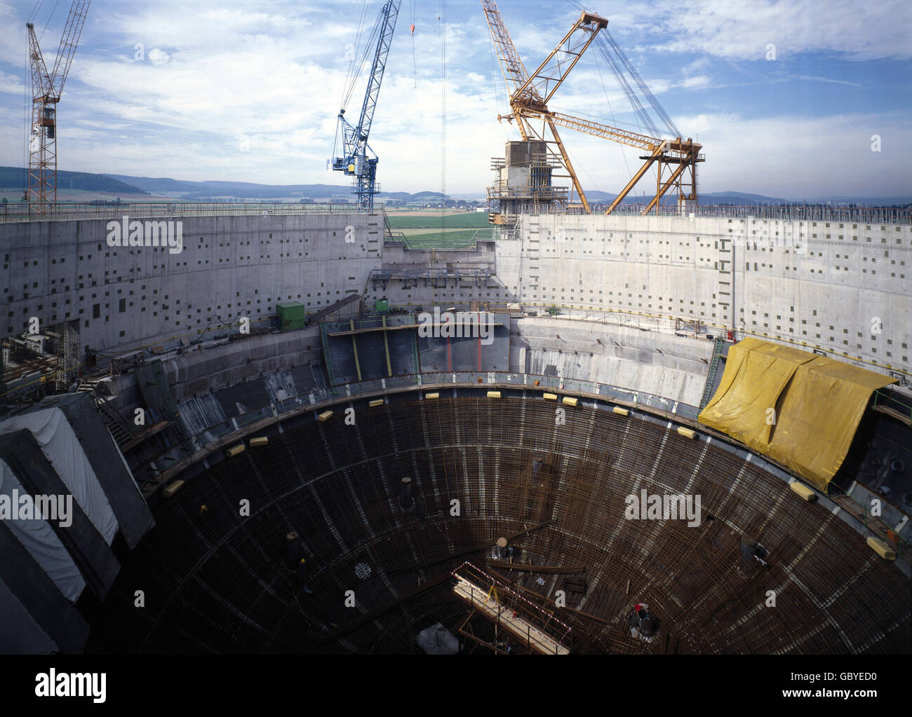 energy, nuclear power, power plant Grohnde, Lower Saxony, West Germany ...