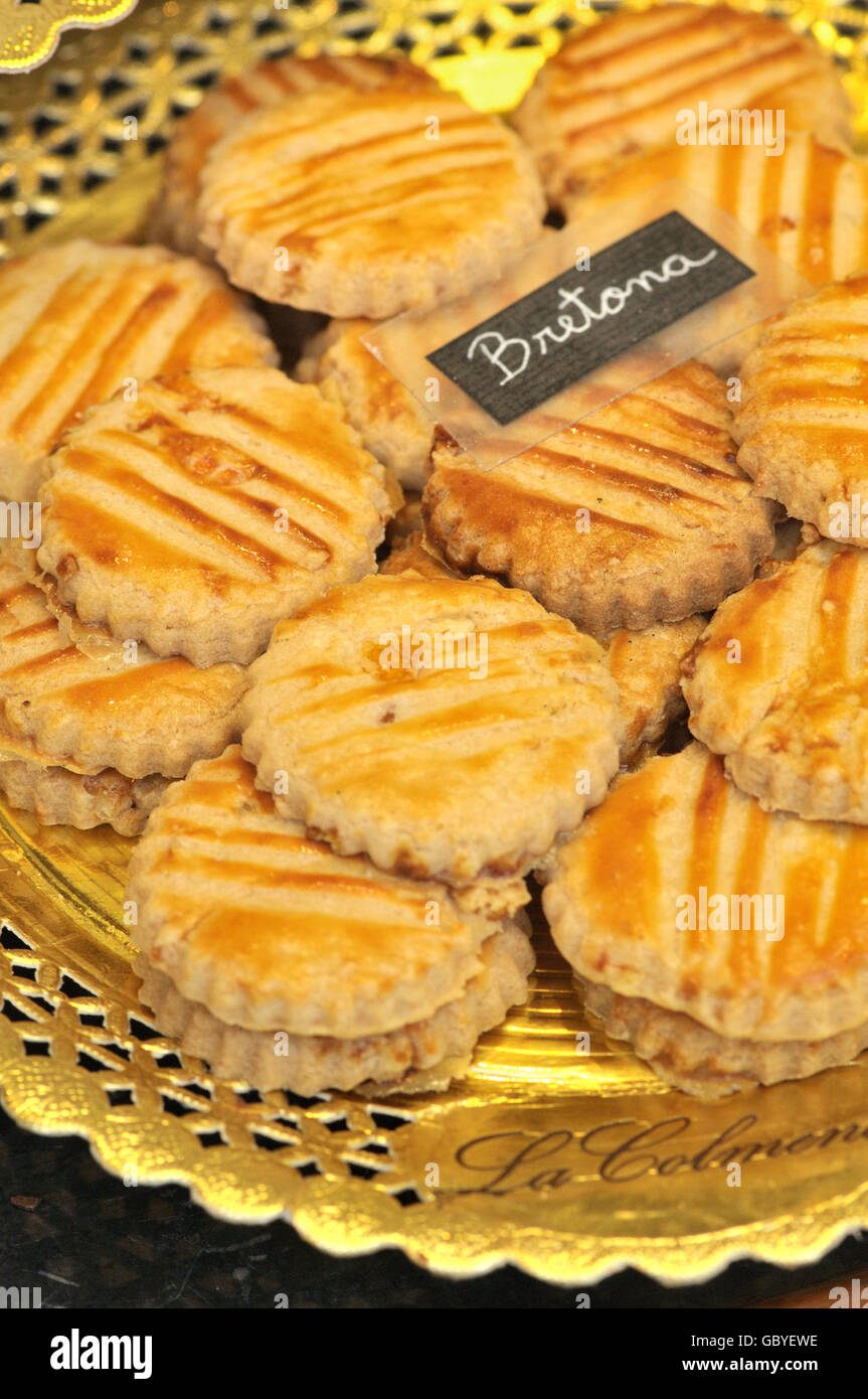 Tea biscuits for sale. Barcelona, Catalonia, Spain Stock Photo - Alamy