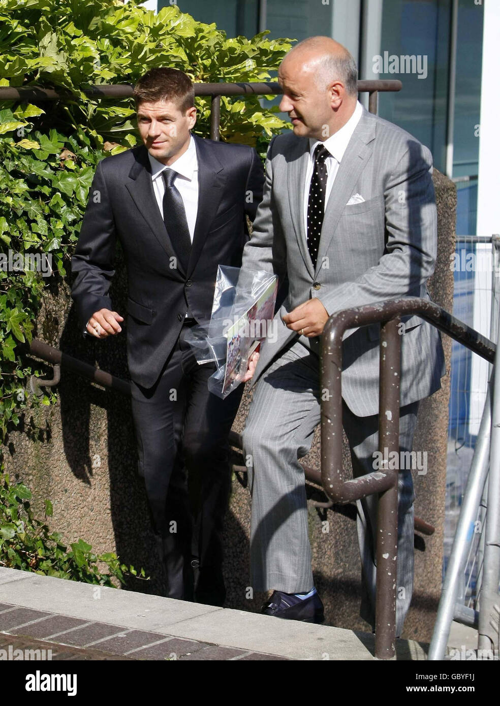 News courts gerrard hi-res stock photography and images - Alamy