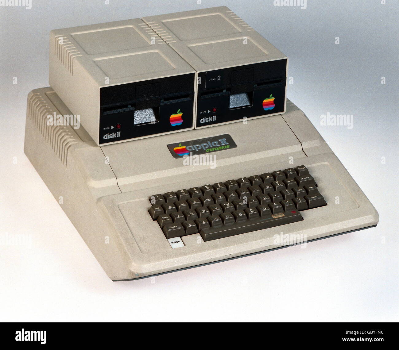 Computing Electronics Computer Apple Ii Europlus Ii Mos 6502 8 Bit Processor With Two