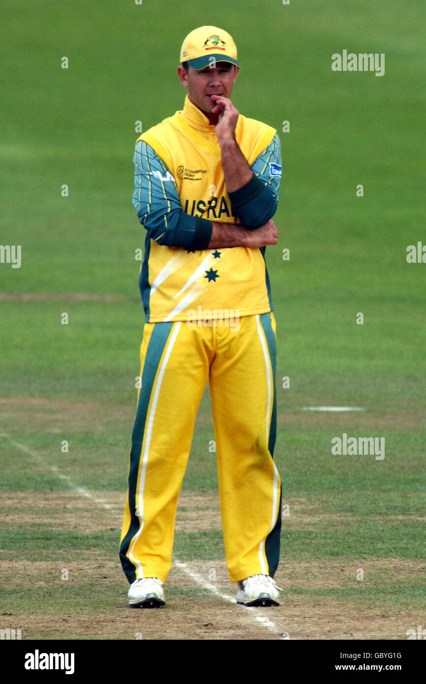 Icc trophy semi final 2004 hi-res stock photography and images - Alamy