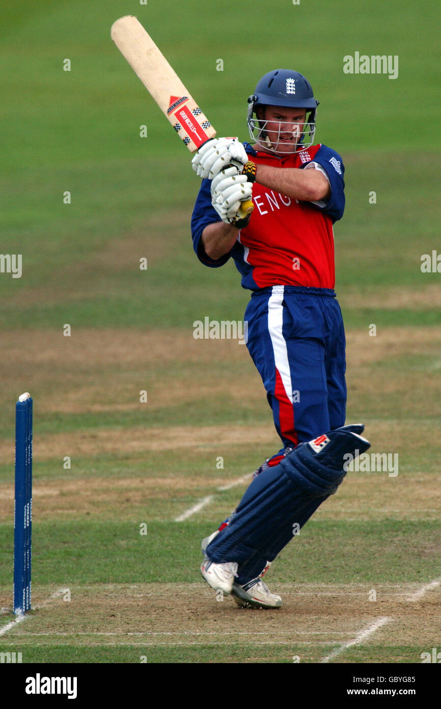 Cricket - ICC Champions Trophy 2004 - Semi-Final - Australia v England ...