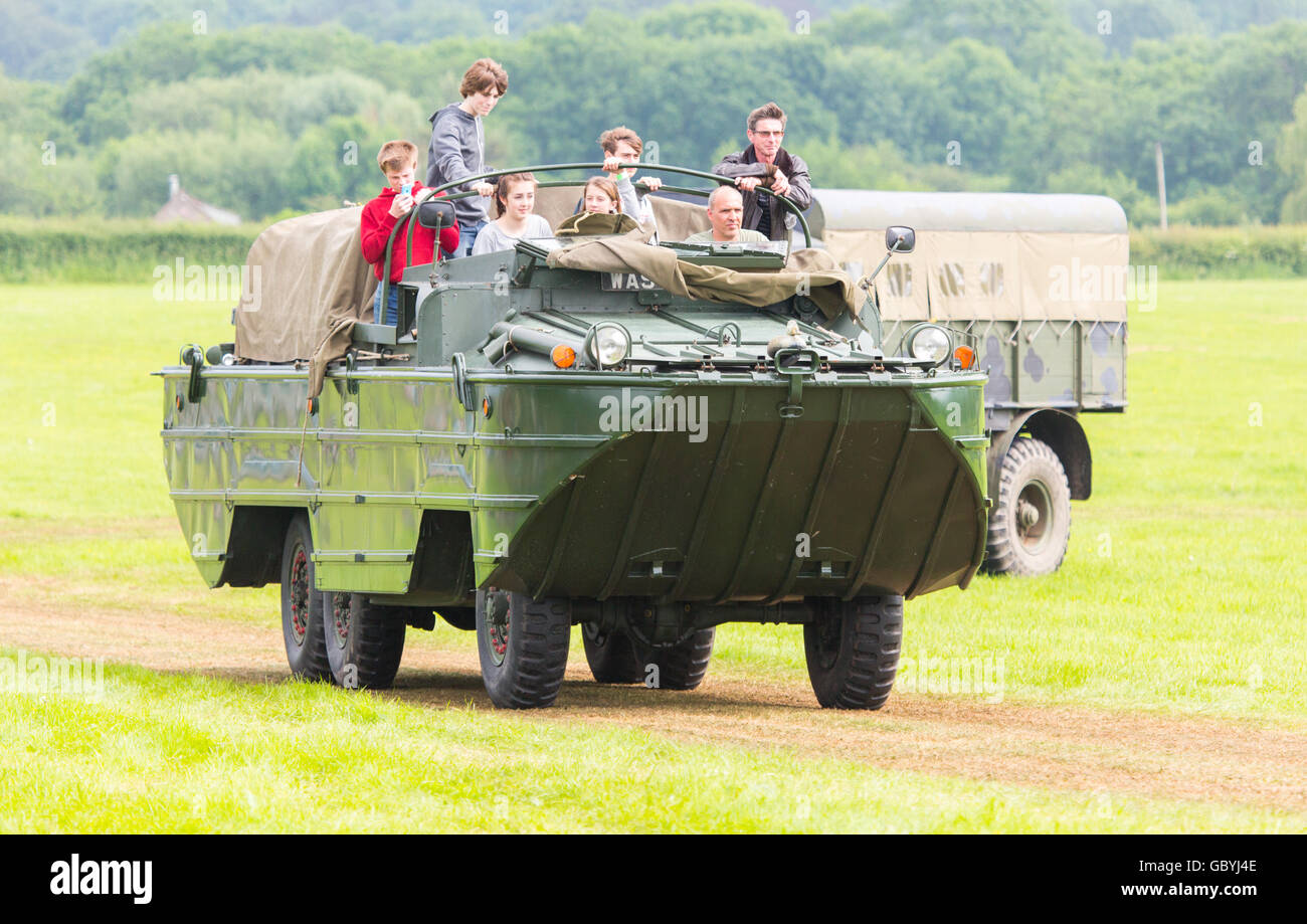 American amphibious vehicle hi-res stock photography and images - Alamy