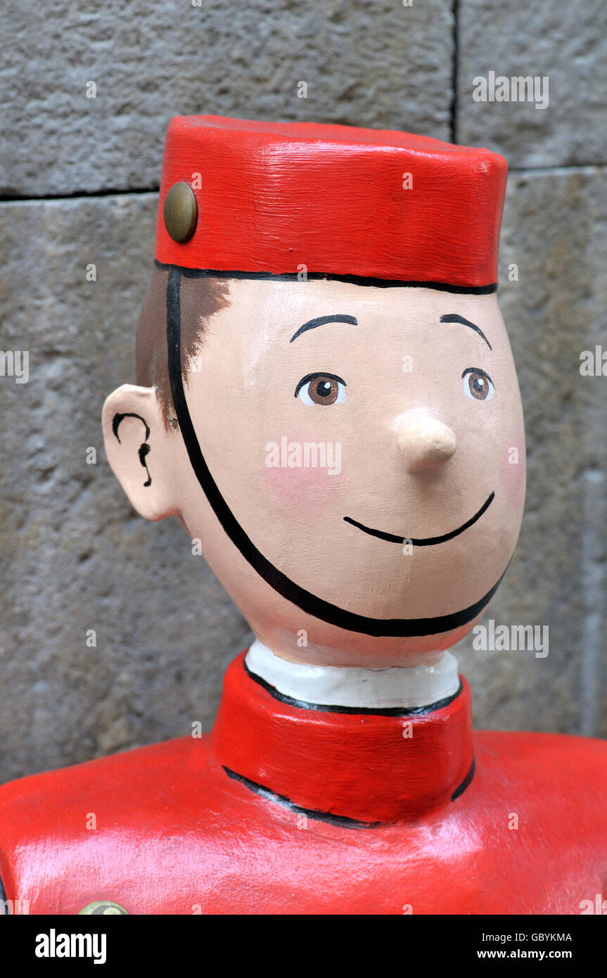 Bellboy hi-res stock photography and images - Alamy