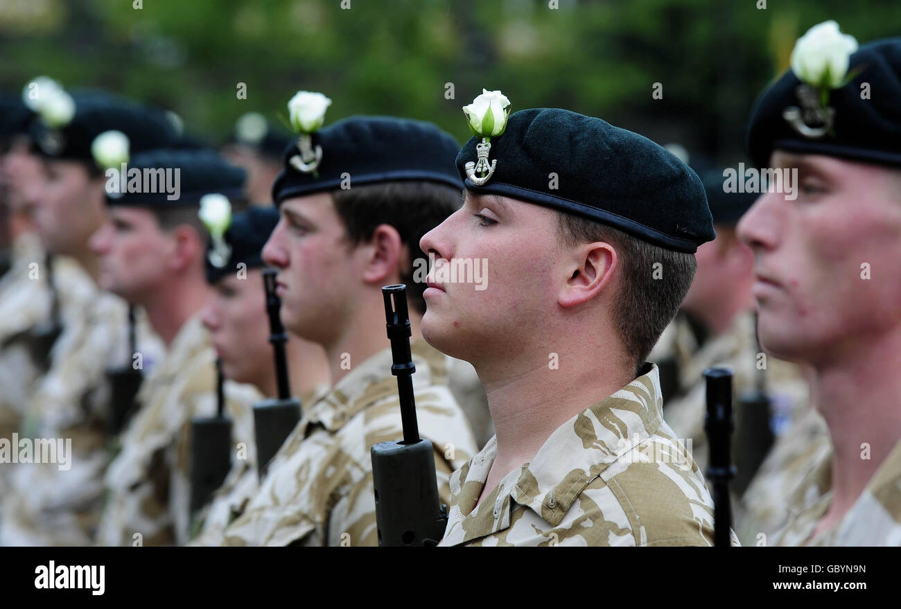 The rifles leeds parade hi-res stock photography and images - Alamy