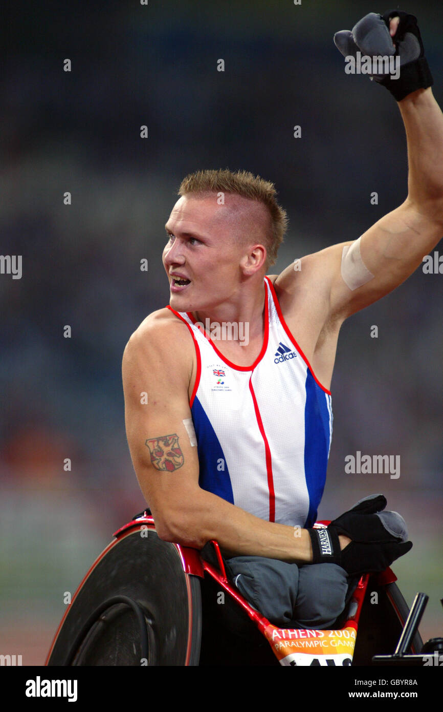 Athletics - Athens Paralympic Games 2004 - Men's T54 200m - Final Stock ...