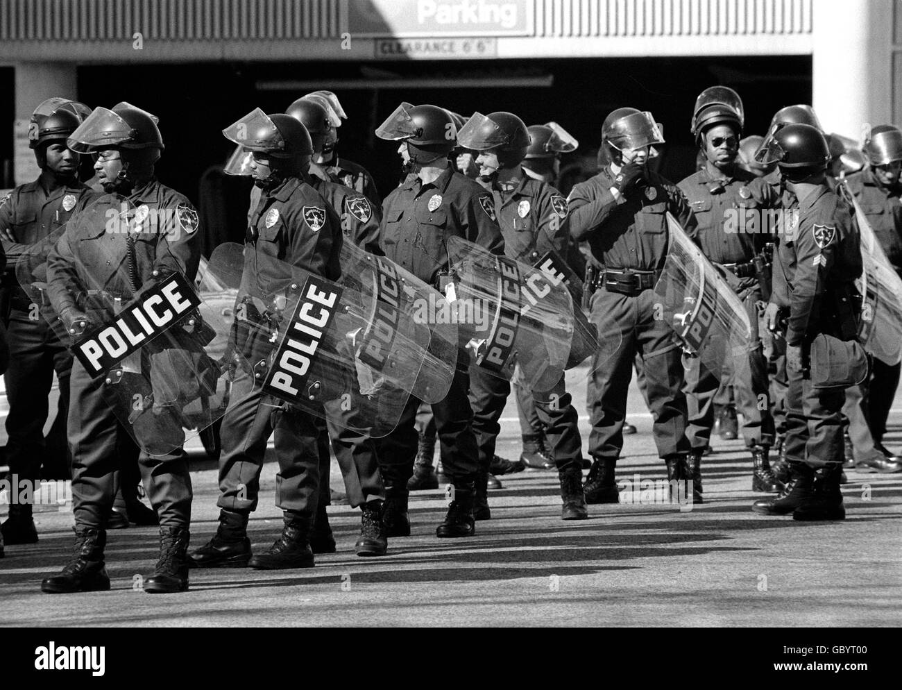 Armed police birmingham hi-res stock photography and images - Alamy