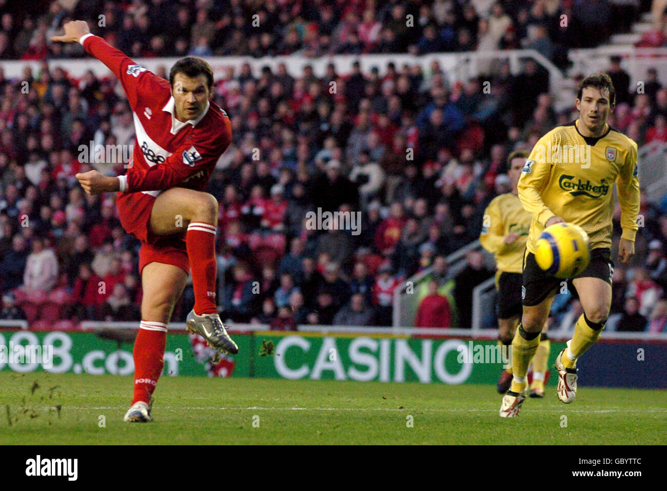 Mark viduka liverpool hi-res stock photography and images - Alamy
