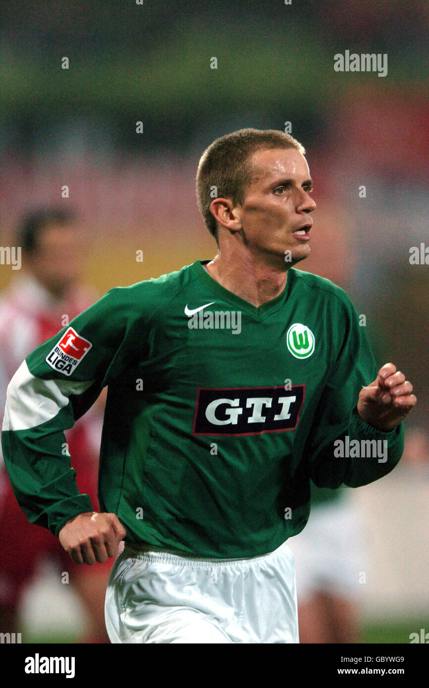 Soccer - German Bundesliga - Bayern Munich v Wolfsburg Stock Photo - Alamy