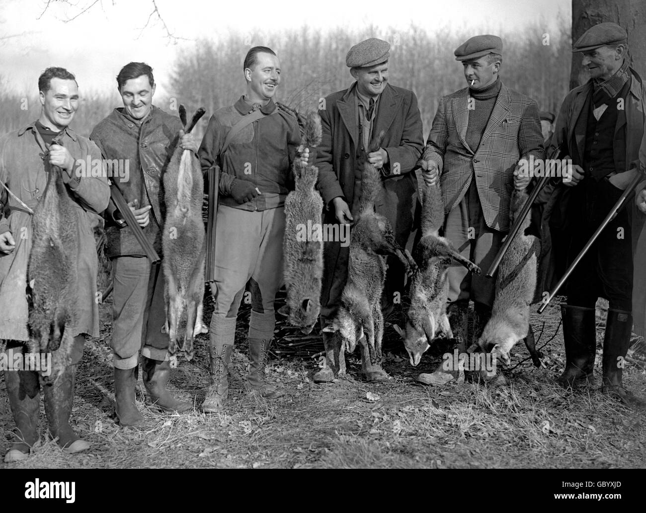 1950s hunting rifle hi-res stock photography and images - Alamy