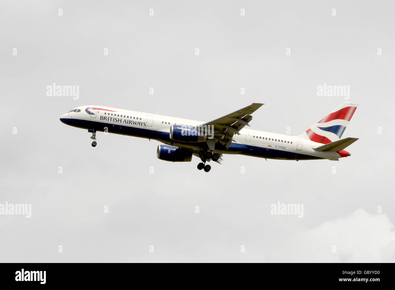 A British Airways Boeing 757 plane lands at Heathrow Airport, Middlesex ...
