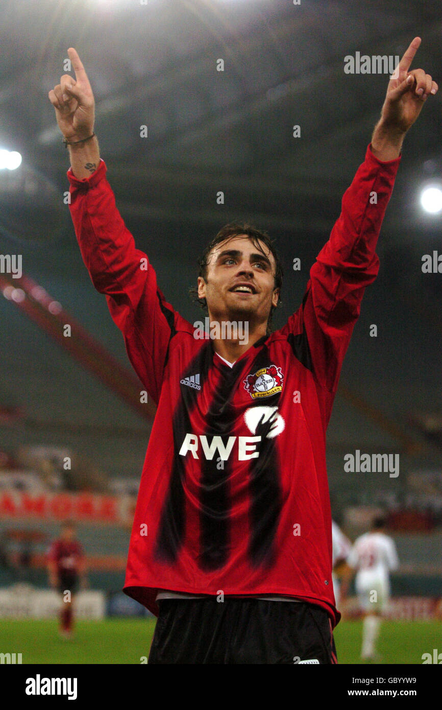 Bayer Leverkusen's Dimitar Berbatov celebrates scoring their opening ...