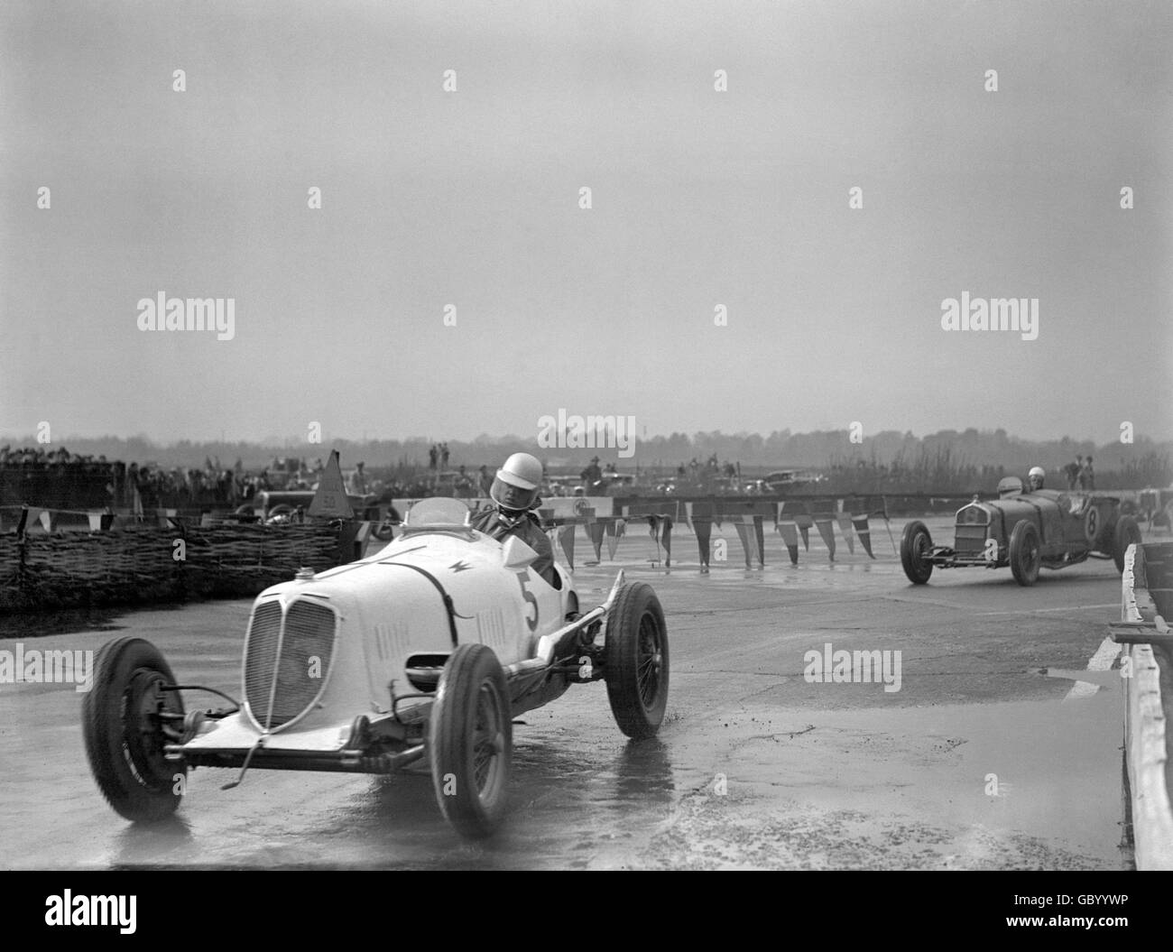 Motor Racing - International Trophy Race - Brooklands Stock Photo - Alamy
