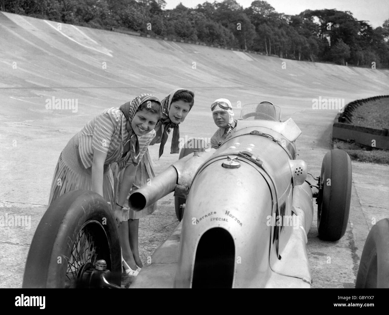 Motor Racing - International Trophy Race - Brooklands Stock Photo - Alamy