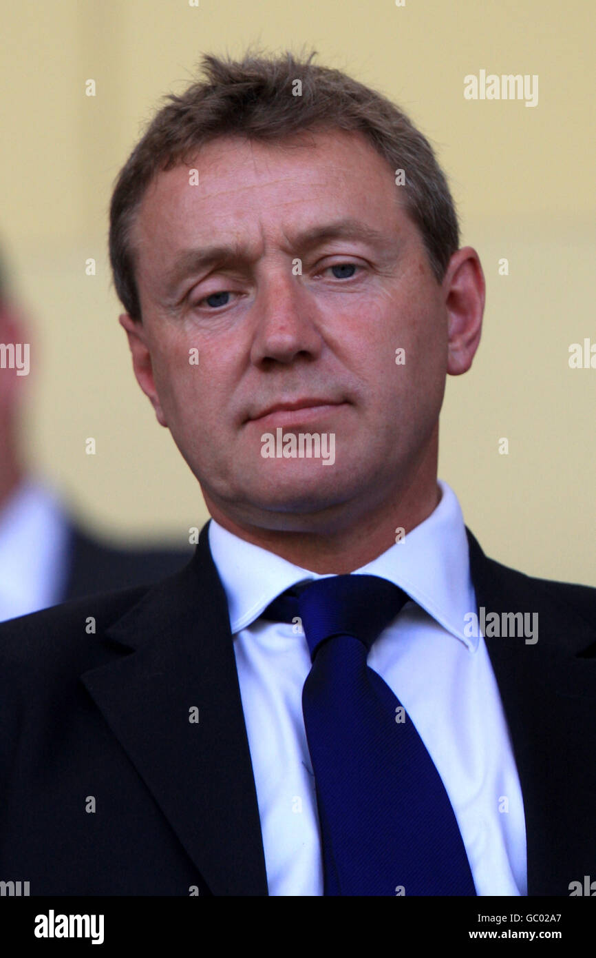 Notts county chairman peter trembling hi-res stock photography and ...