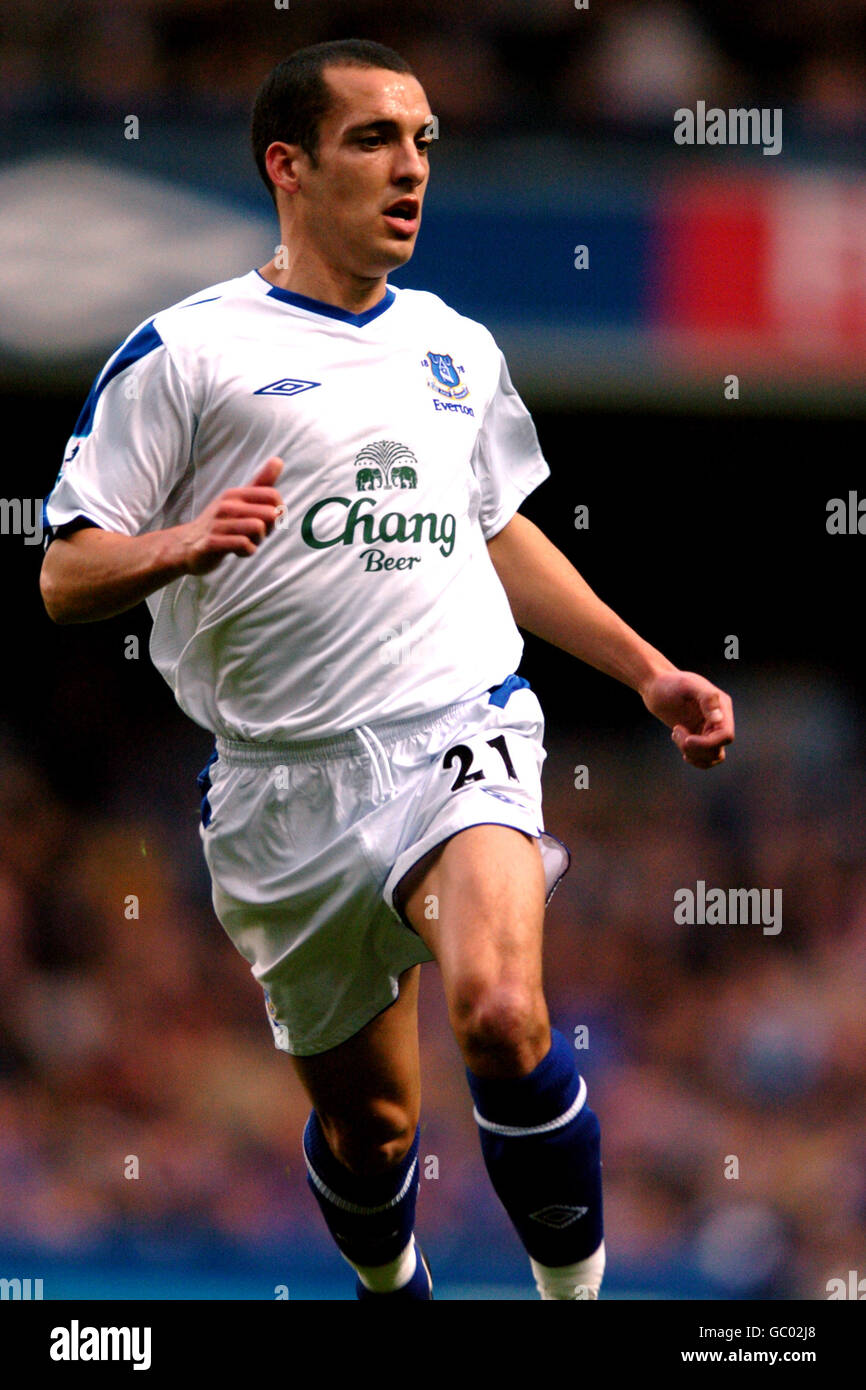 Soccer - FA Barclays Premiership - Chelsea v Everton. Leon Osman ...