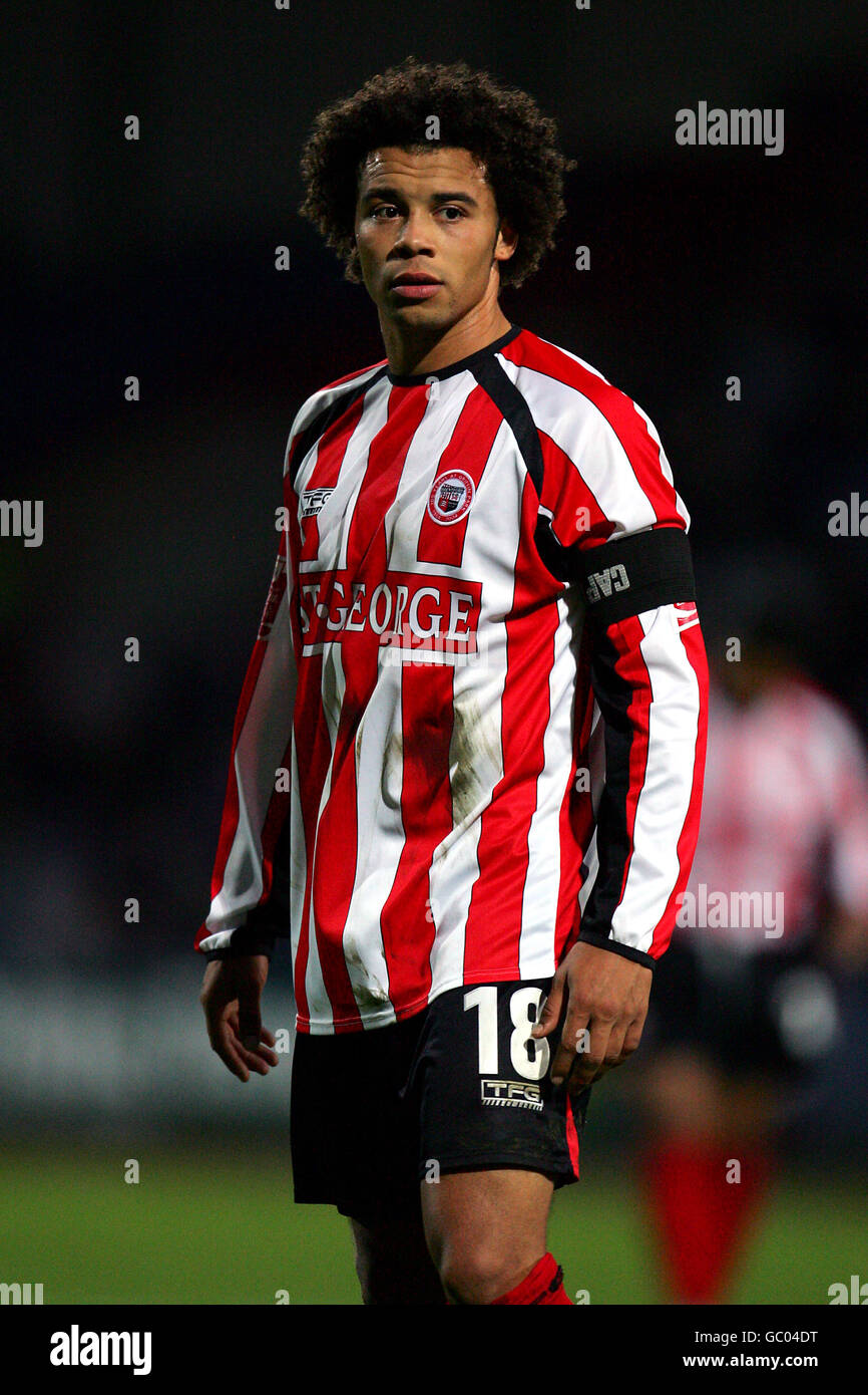 Deon burton brentford hi-res stock photography and images - Alamy