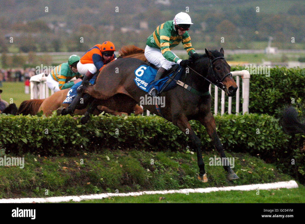 Spot the difference sport hi-res stock photography and images - Alamy