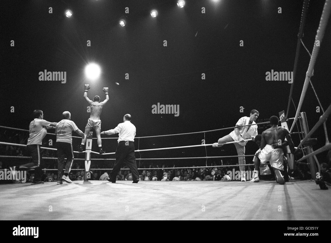Boxing - British Middleweight Title Eliminator - Mark Kaylor v Errol ...