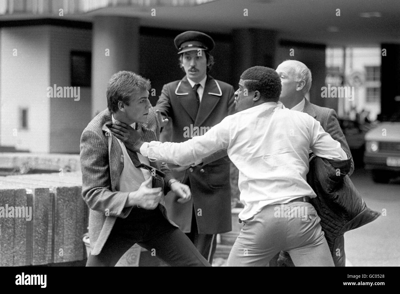 Boxing - British Middleweight Title Eliminator - Mark Kaylor v Errol ...