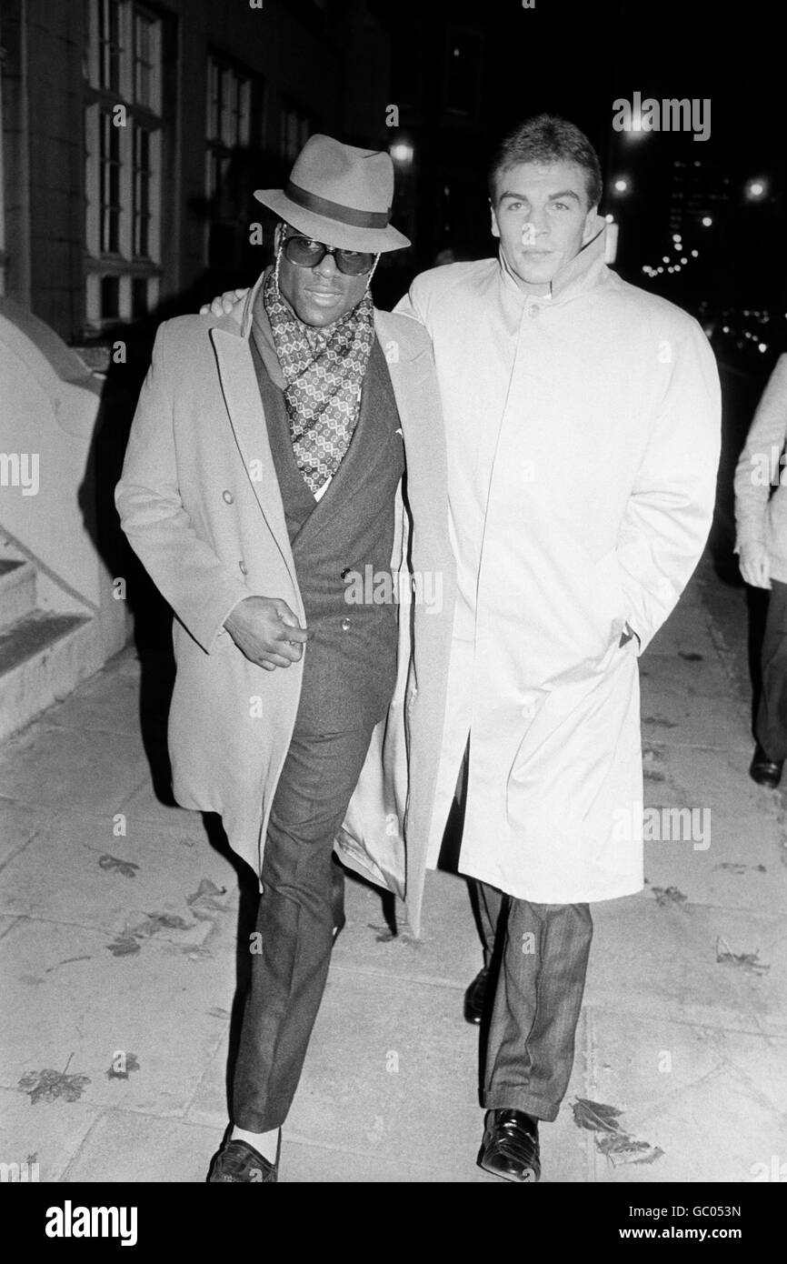Middleweight boxers Errol Christie (l) and Mark Kaylor (r) leave the ...