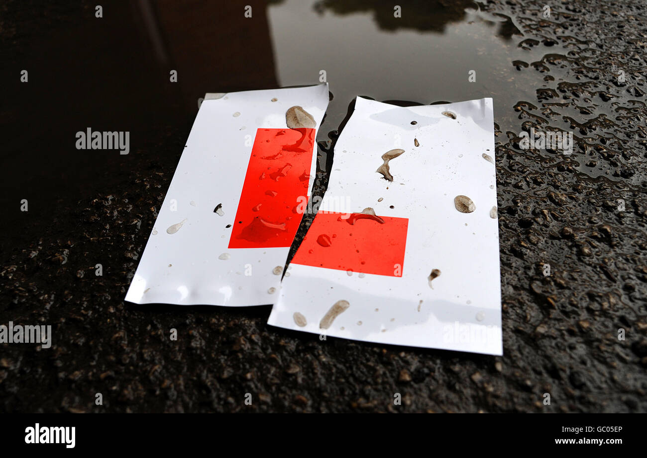 Torn ground hi-res stock photography and images - Alamy