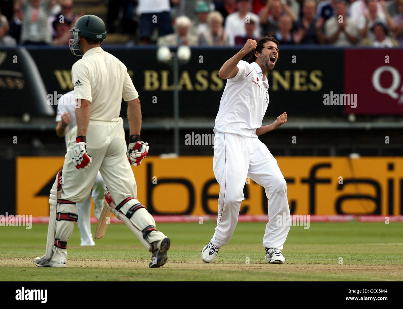 Cricket - The Ashes 2009 - npower Third Test - Day Four - England v ...