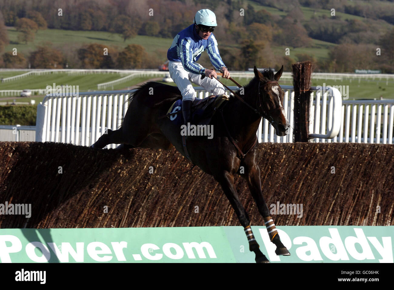 Jockey dean gallagher hi-res stock photography and images - Alamy