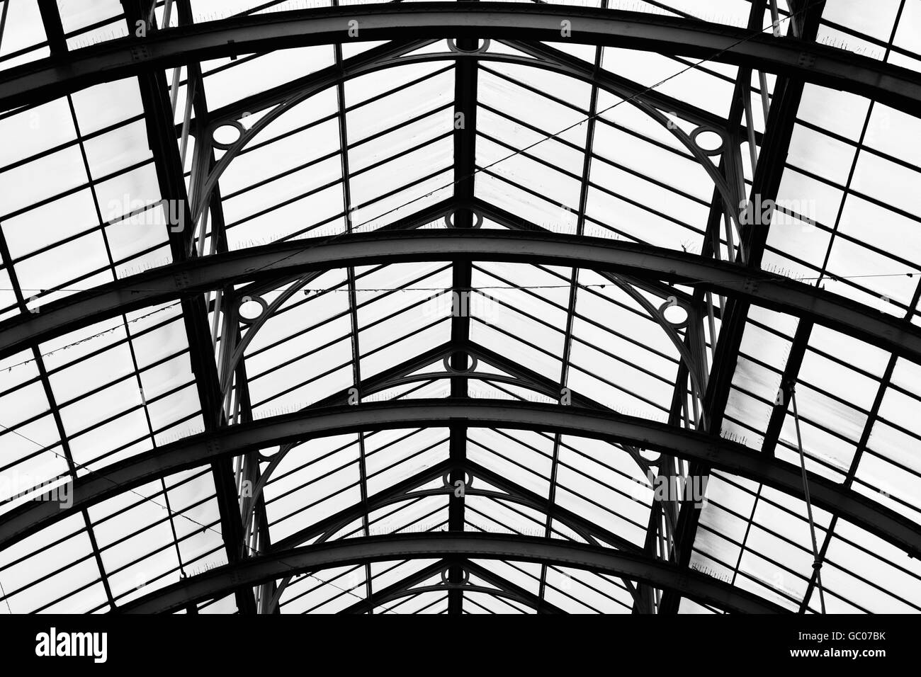 Steel structure view Black and White Stock Photos & Images - Alamy