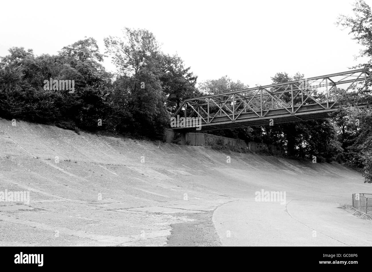 Motor Racing - Race Track - Brooklands Stock Photo - Alamy