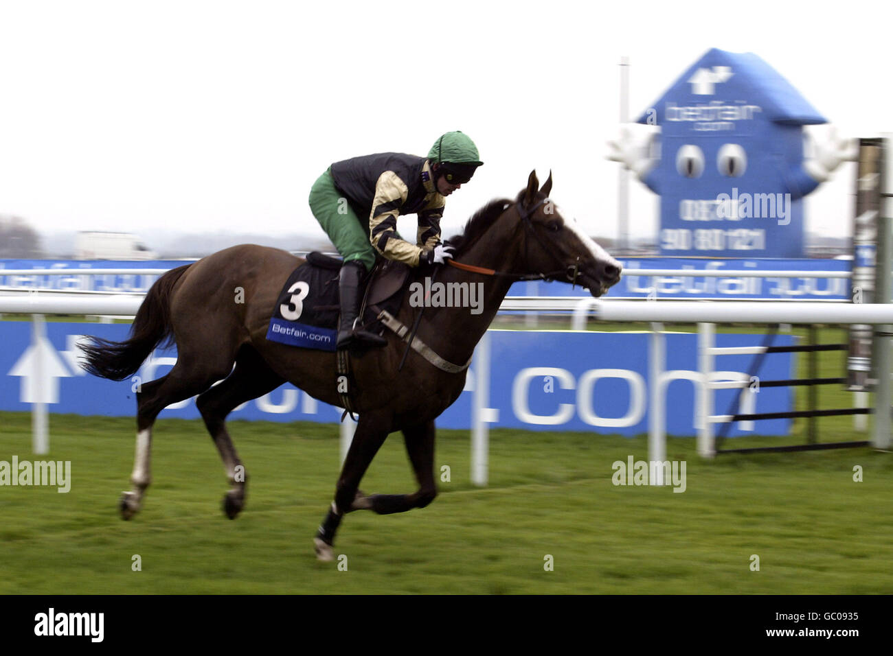 Horse Racing - Aintree Races - Festival of Horsepower. Jockey Graham ...