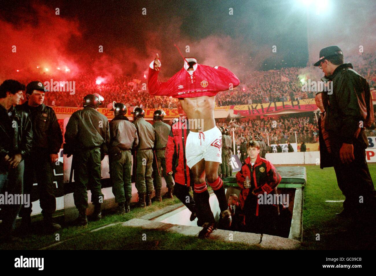 Soccer - UEFA Champions League - Galatasaray v Manchester United Stock ...