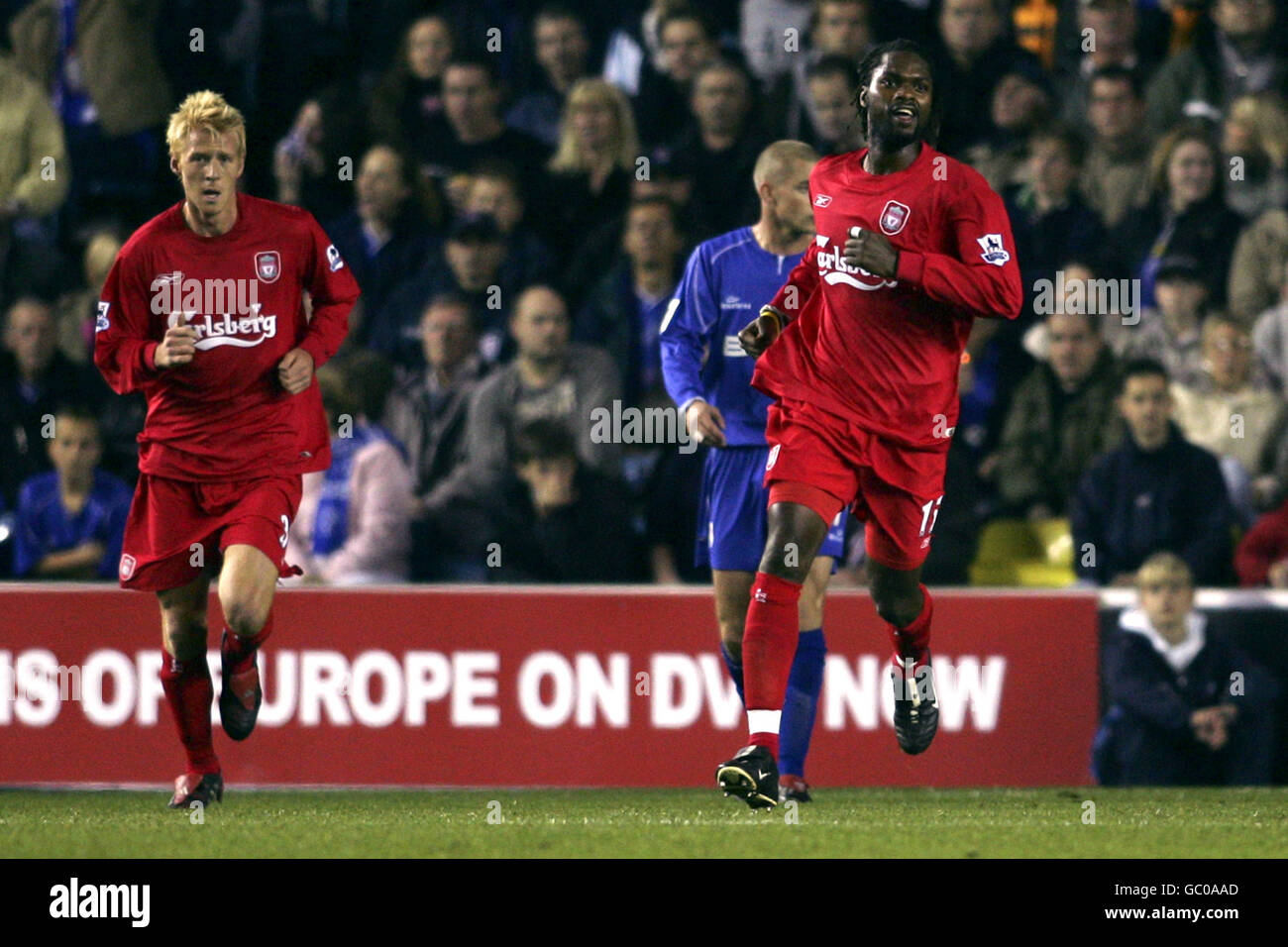 Liverpools salif diao celebrates scoring hi-res stock photography and ...
