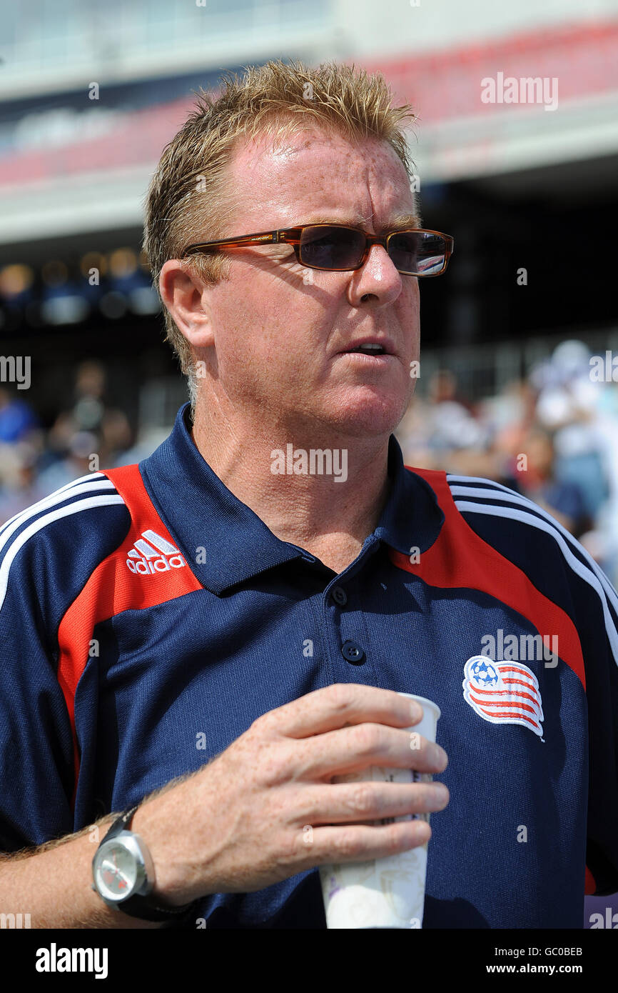 Mls soccer coach hi-res stock photography and images - Alamy