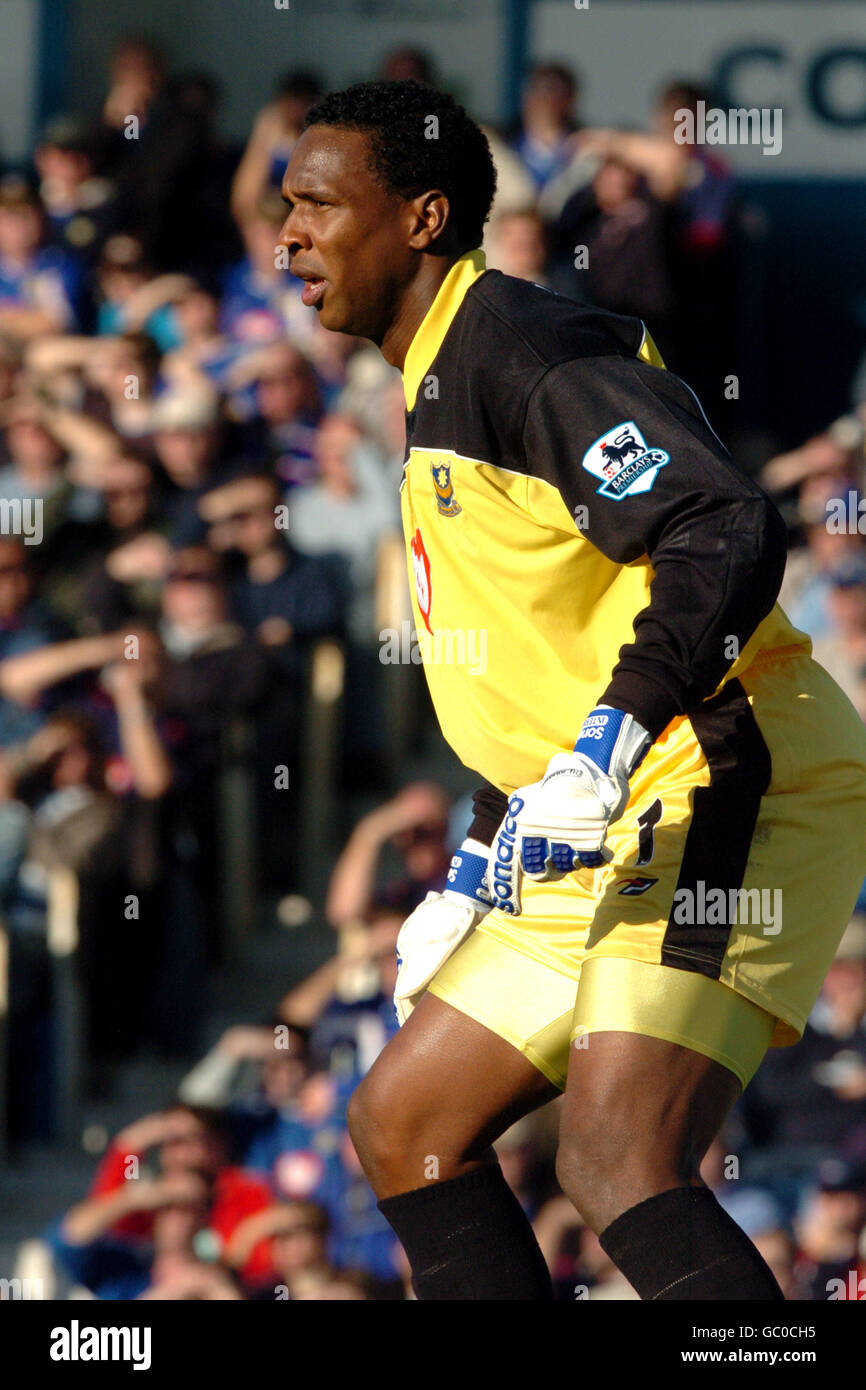 Soccer - FA Barclays Premiership - Portsmouth v Manchester United ...