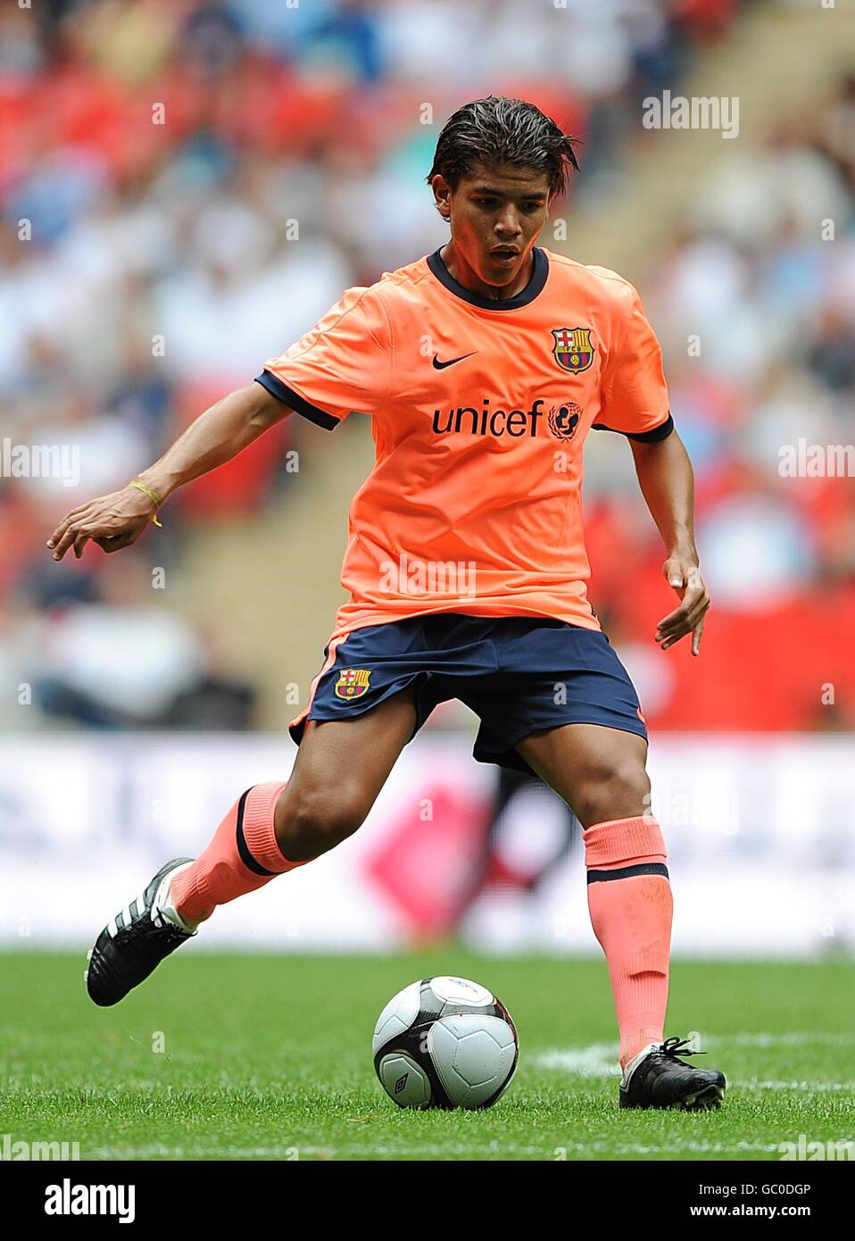 Jonathan dos santos hi-res stock photography and images - Alamy