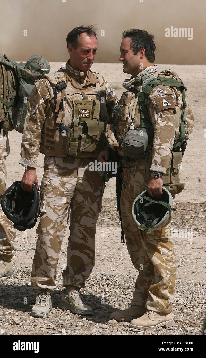 Brigadier tim radford talks to major chris palmer of hi-res stock ...