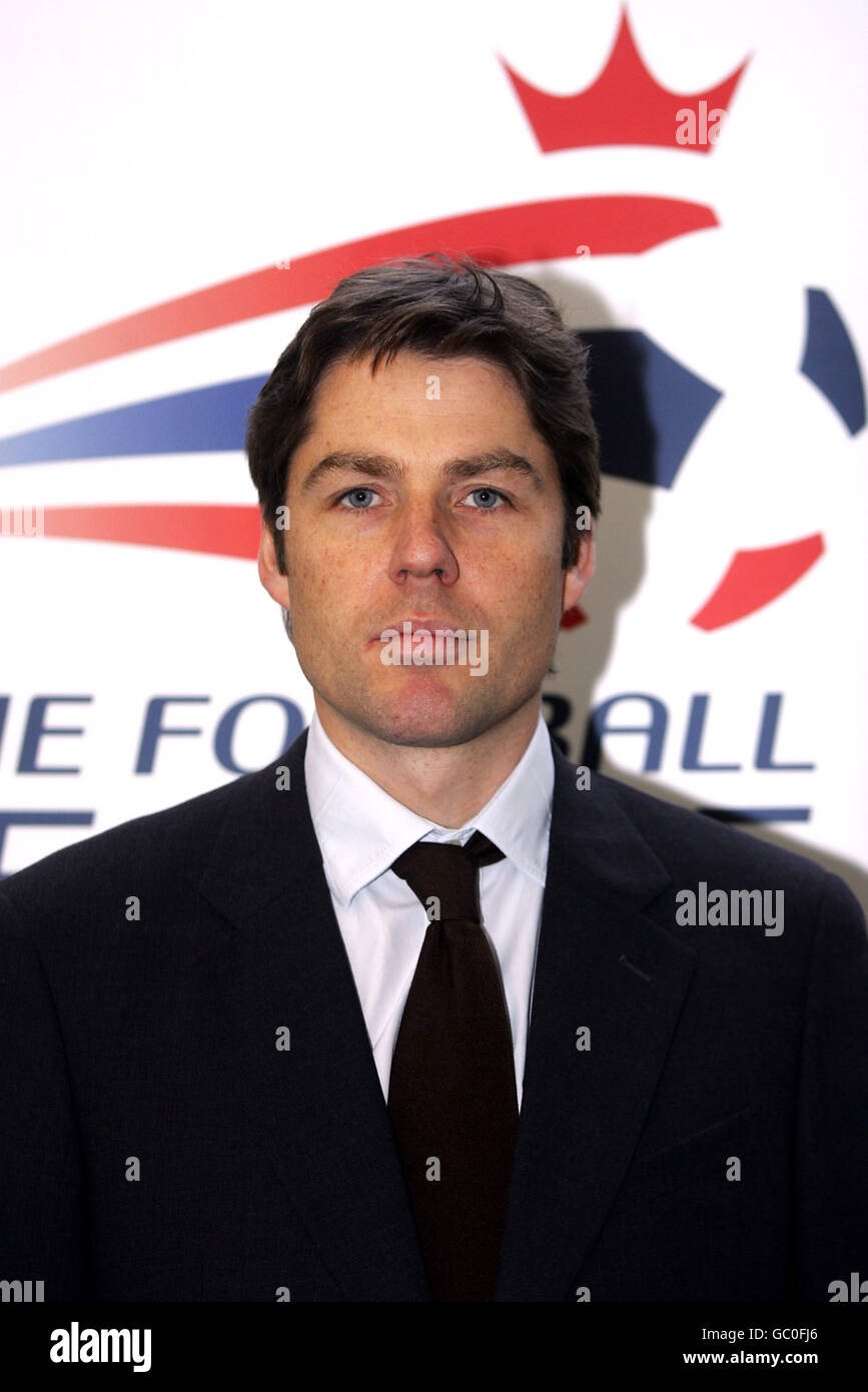 Richard masters hi-res stock photography and images - Alamy