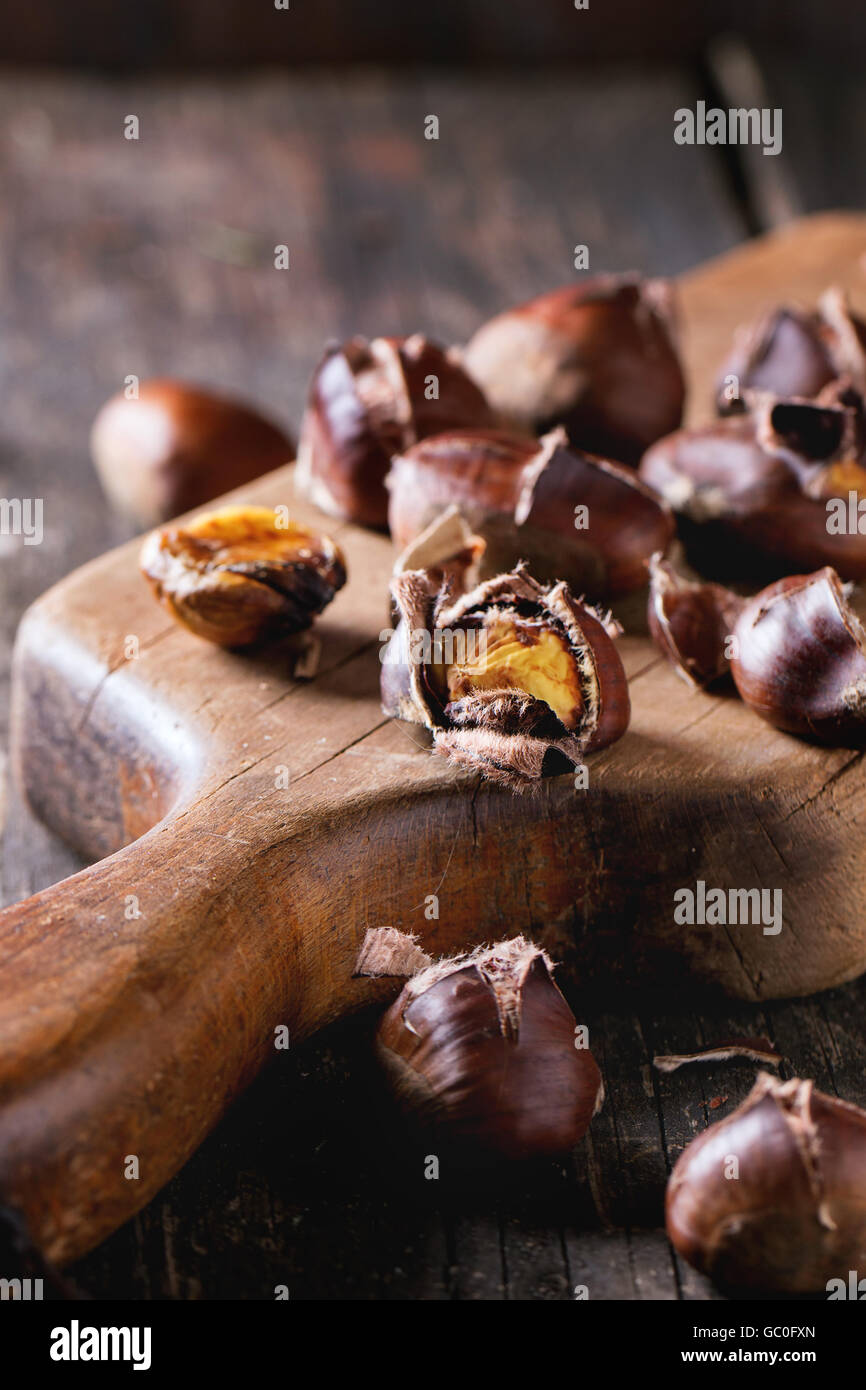 Baked edible chestnuts Stock Photo - Alamy