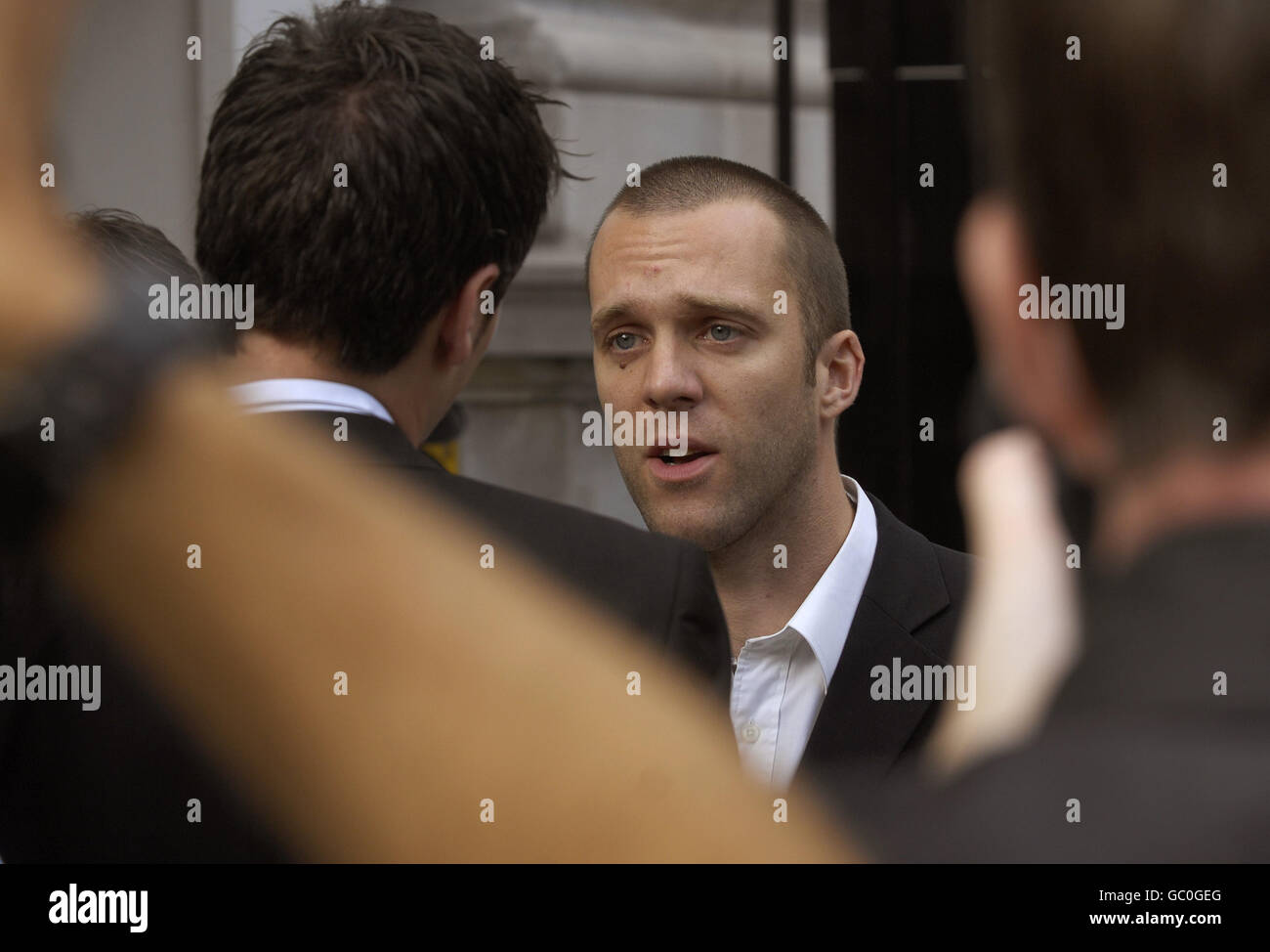 Protest soldier Joe Glenton Stock Photo - Alamy