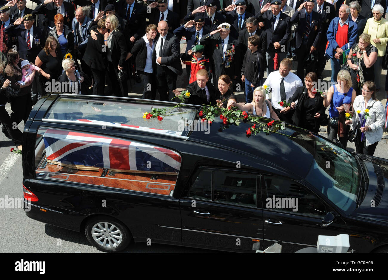Defence repatriation general view gv people union jack flag hi-res ...