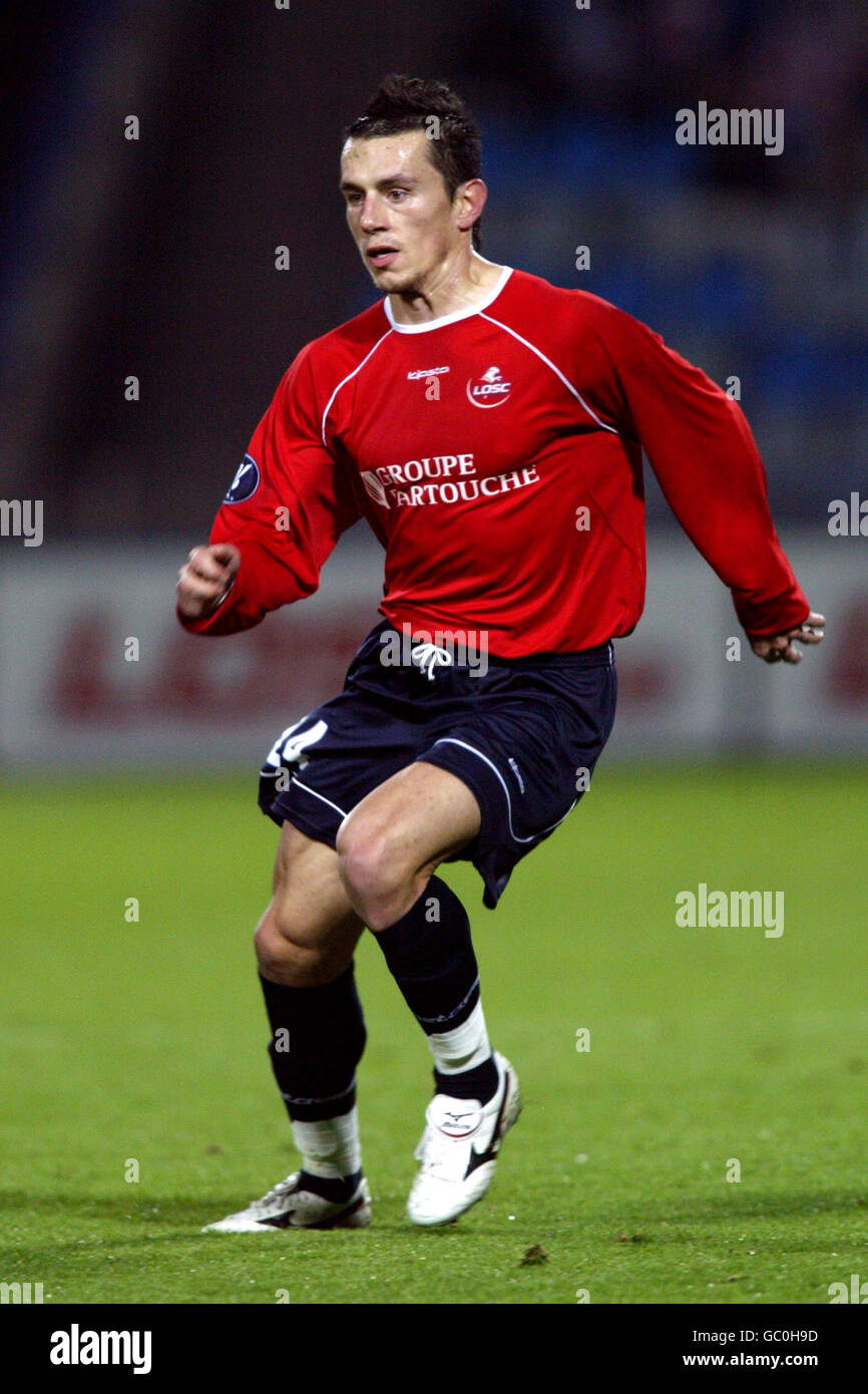 Soccer - UEFA Cup - Group H - Lille v Zenit St Petersburg. Christophe ...
