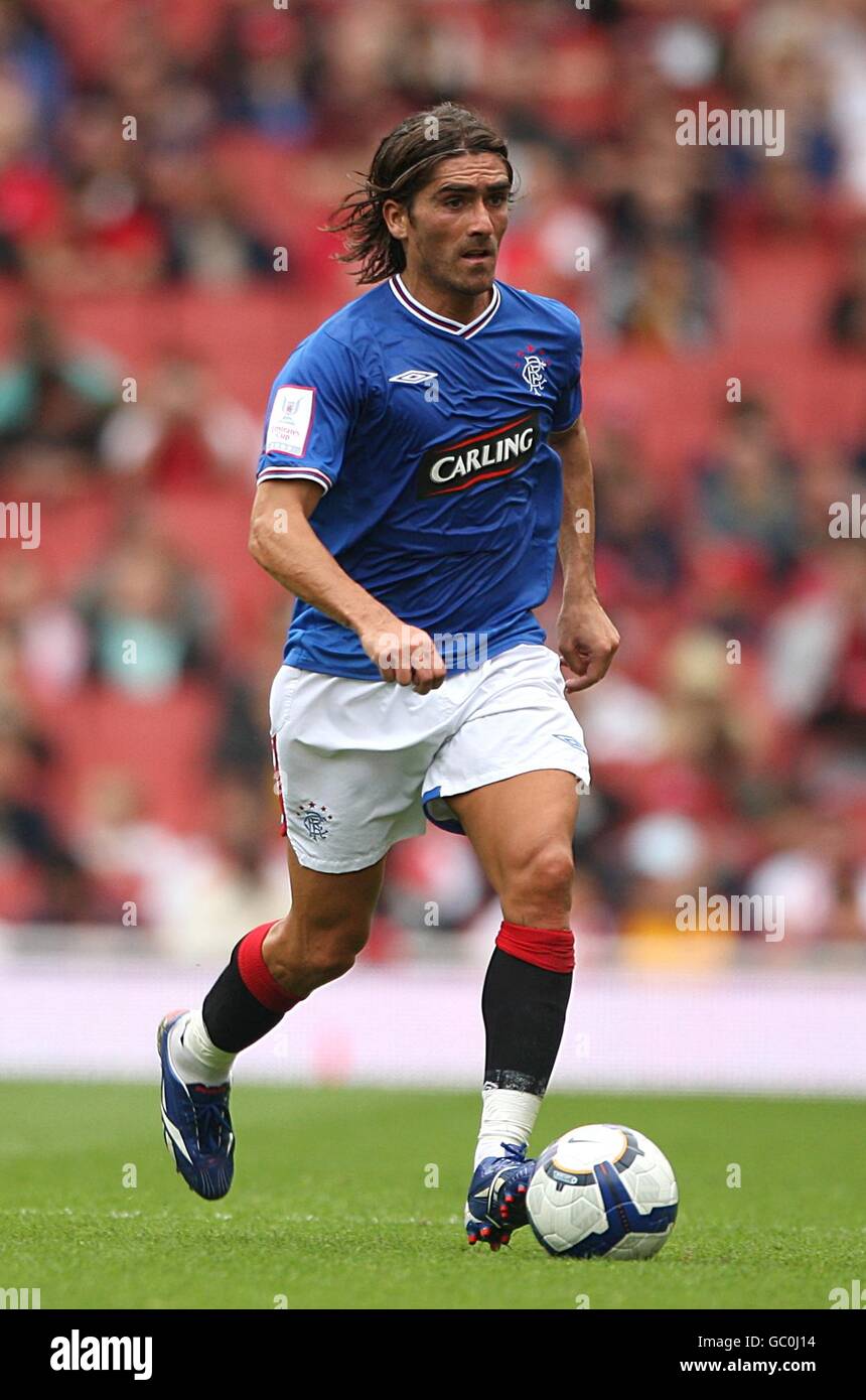 Full length football 2009 hi-res stock photography and images - Alamy