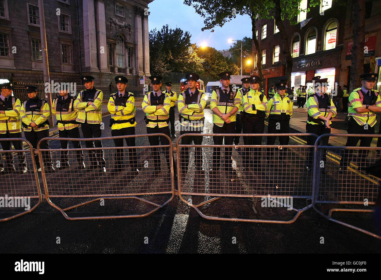 Grafton arms hi-res stock photography and images - Alamy