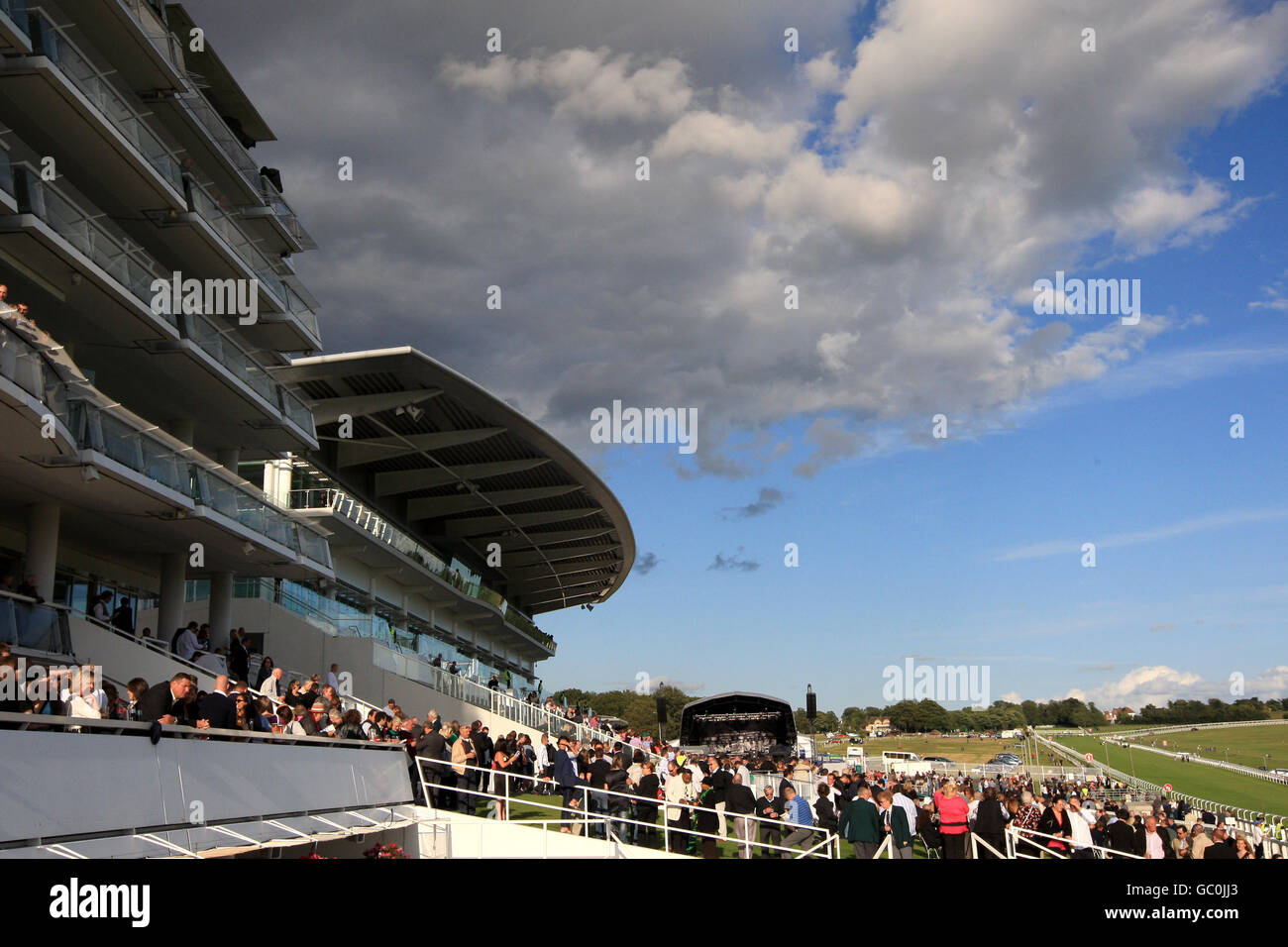 General view of the queens stand at epsom racecourse hi-res stock ...
