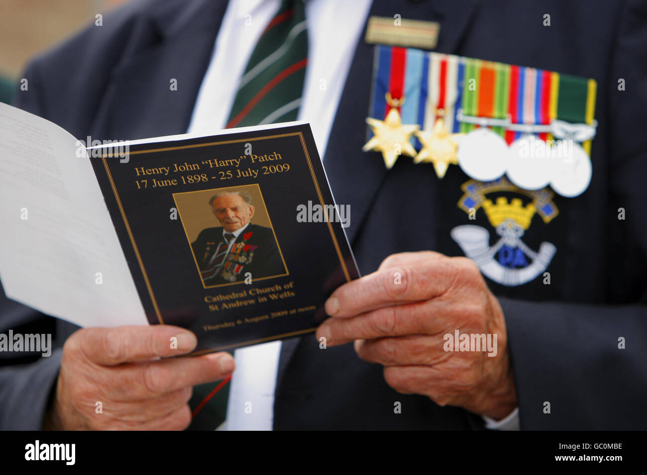 Harry patch medals hi-res stock photography and images - Alamy