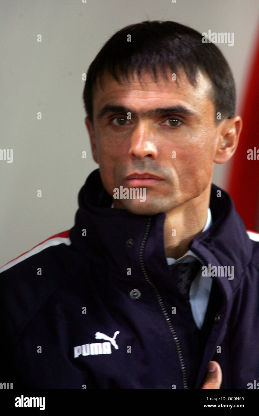 Soccer - FIFA World Cup 2006 Qualifier - Group Two - Greece v ...