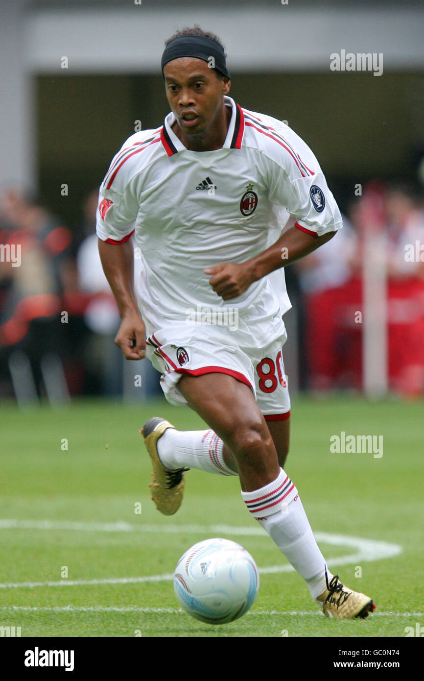 Boca juniors and ac milan hi-res stock photography and images - Alamy