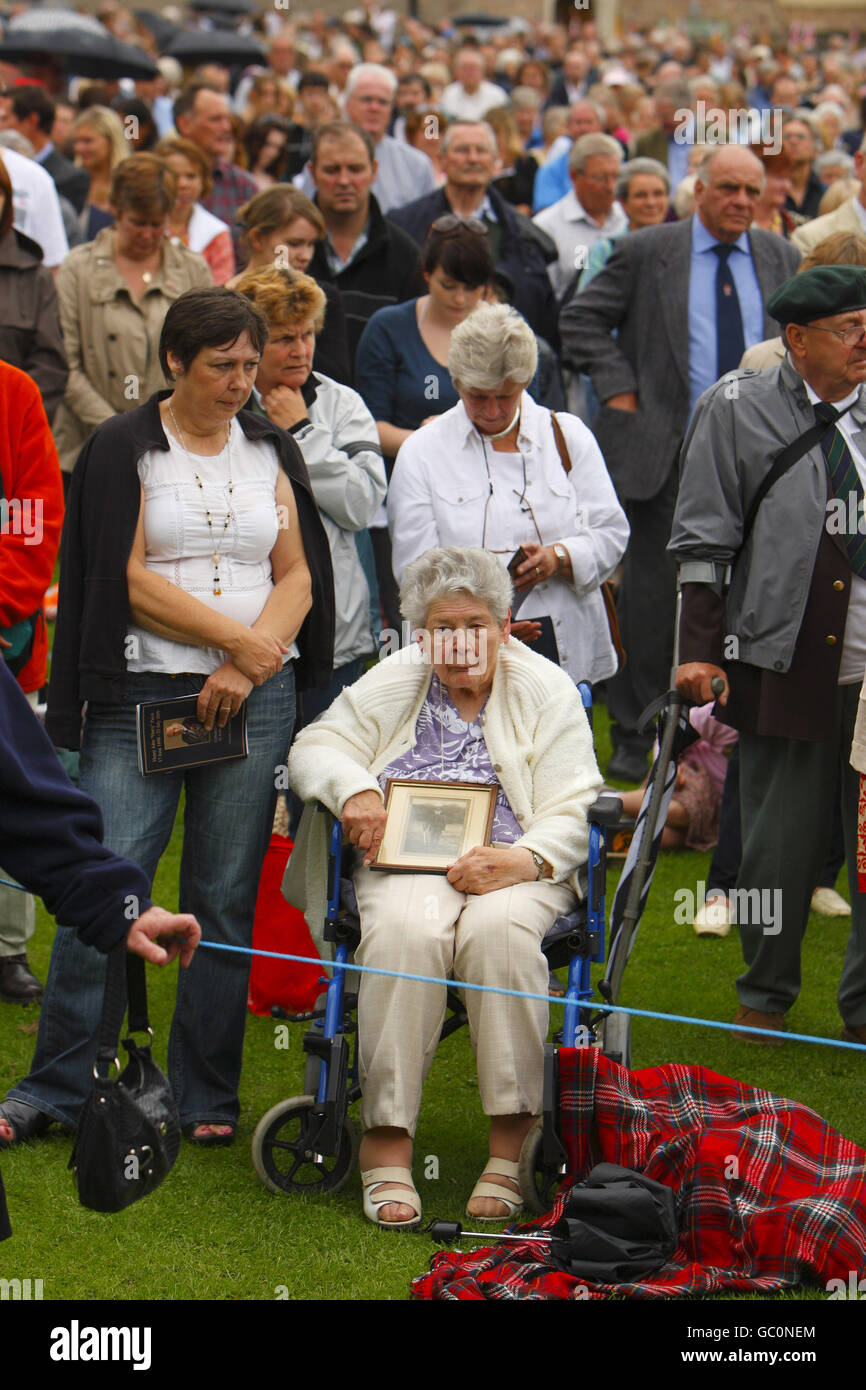 Harry Patch funeral Stock Photo - Alamy
