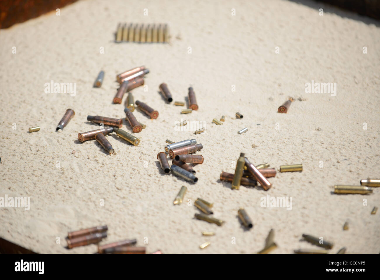 Tank gun ammo hi-res stock photography and images - Alamy